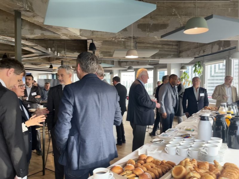 14 avril 2023 : petit déjeuner avec Olivier LETANG, Président du LOSC ...